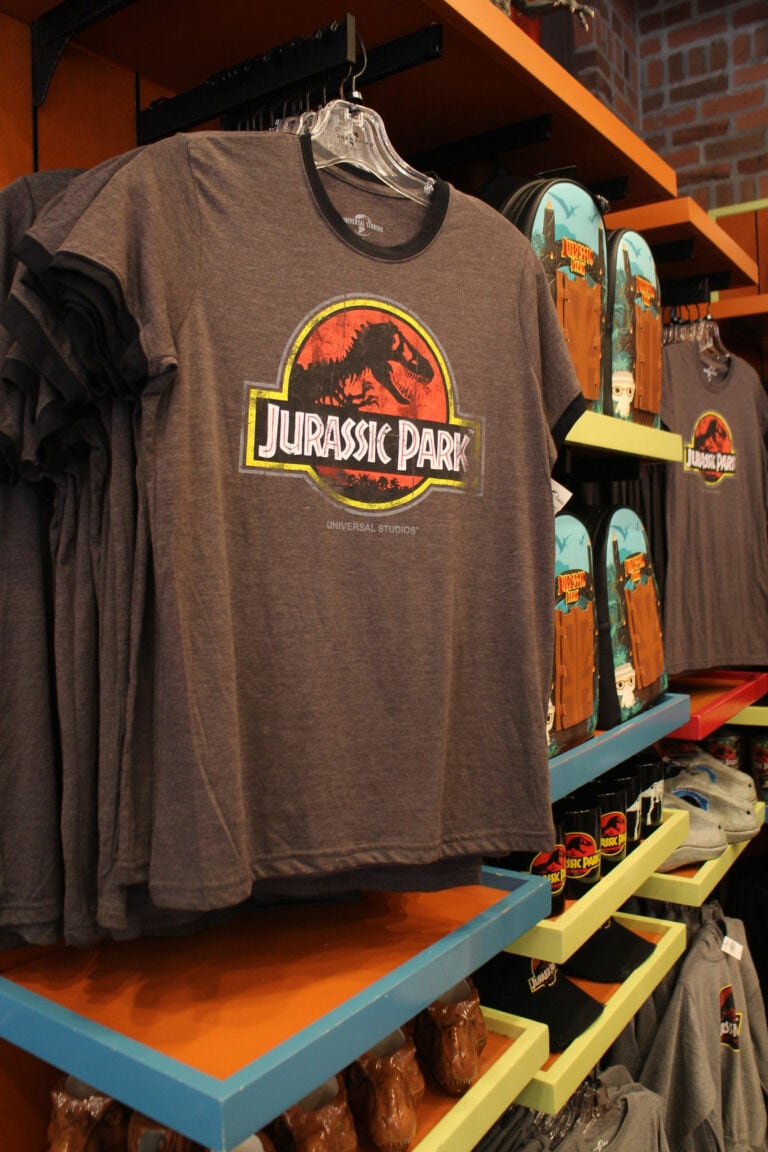Best Things to Buy at Universal Studios in 2024 (Souvenirs and ...